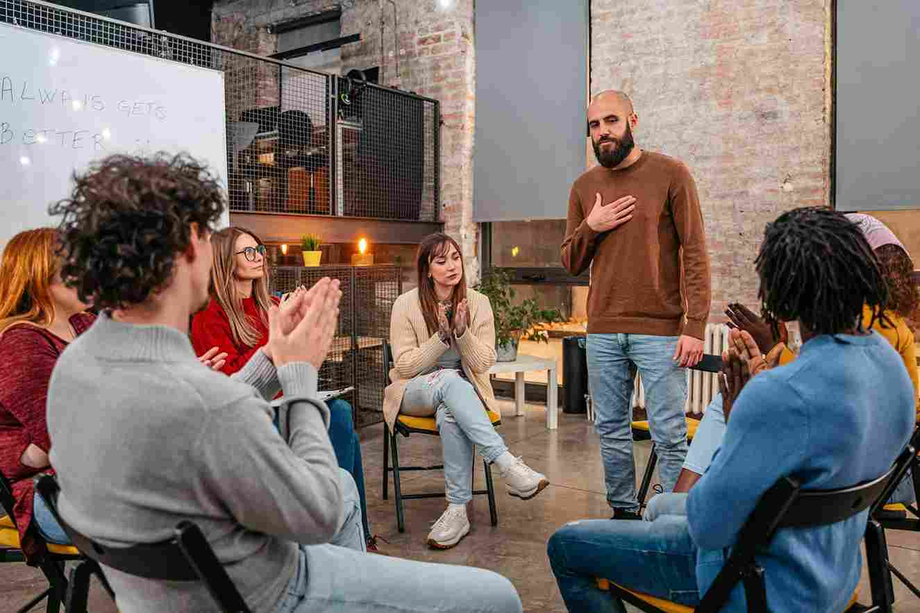 12 Steps of NA (Narcotics Anonymous): Best Options & Benefits